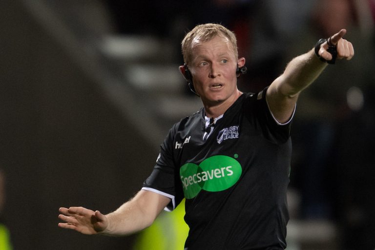 "Not all heroes wear capes" - how social media reacted to Robert Hicks ...