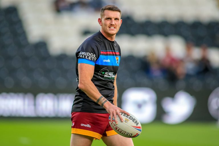 Woolford impressed with Sezer and Gaskell combination - Serious About ...