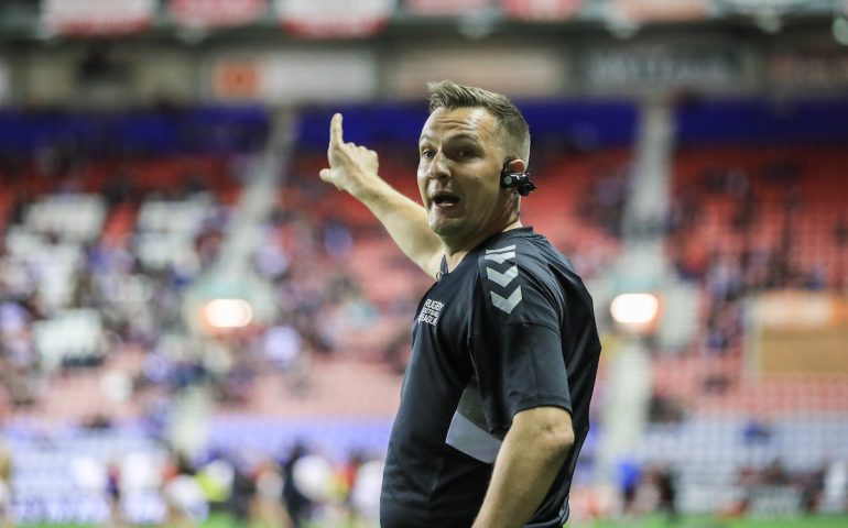 Super League referee Ben Thaler makes curious television appearance in ...