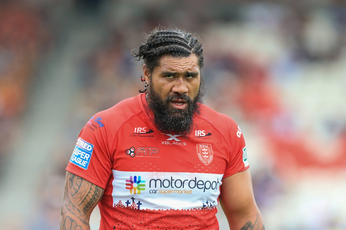 Mose Masoe takes first unassisted steps after spinal injury - Serious ...