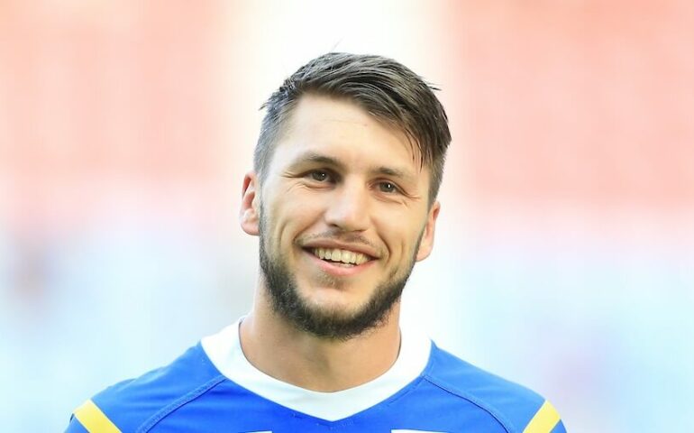 Leeds Rhinos winger Tom Briscoe reveals the club he almost joined and ...