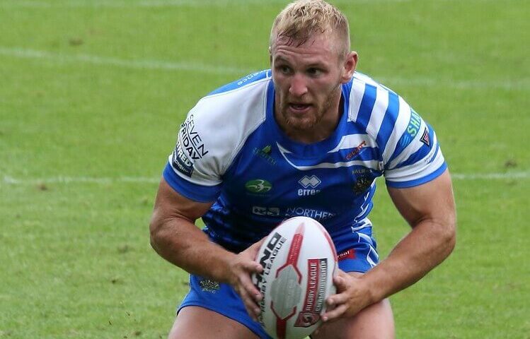 Huddersfield confirm loan signing of Halifax hooker - Rugby League News