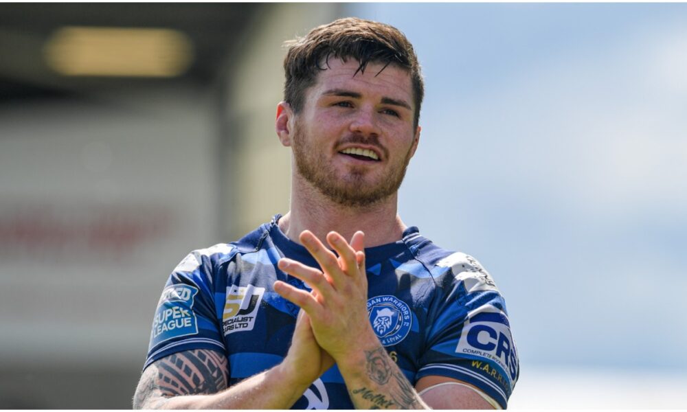 John Bateman responds to St Helens on social media after Bentley ...