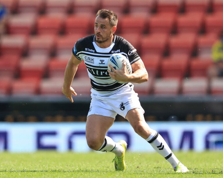 Elijah Taylor opens up on the horror pressure faced by Hull FC's Josh ...