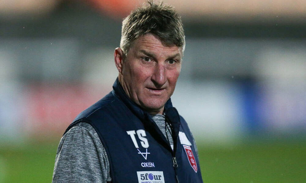Hull KR chief Paul Lakin breaks silence on Tony Smith's stunning call ...