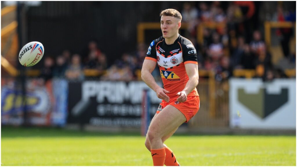 Castleford Tigers boss Lee Radford breaks silence on Jake Trueman ...