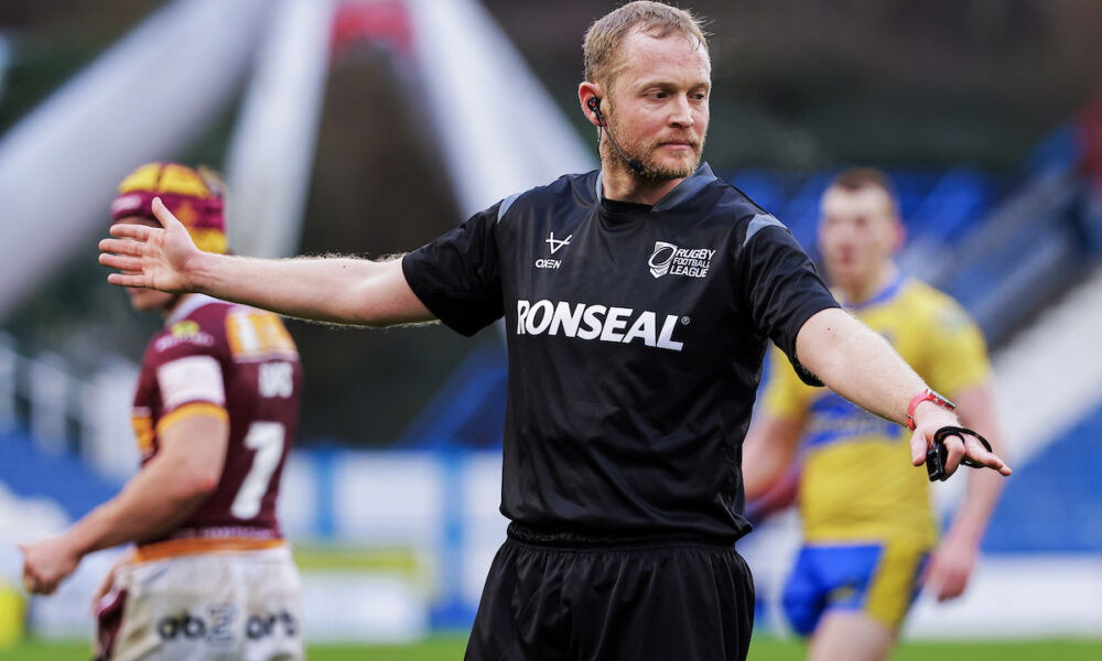Ex-Super League referee Ian Smith reveals whether officials have ...
