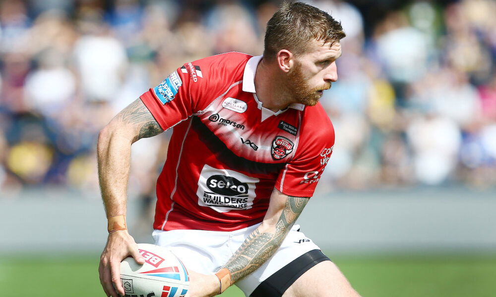 Super League star Marc Sneyd reveals the difference between Salford Red ...