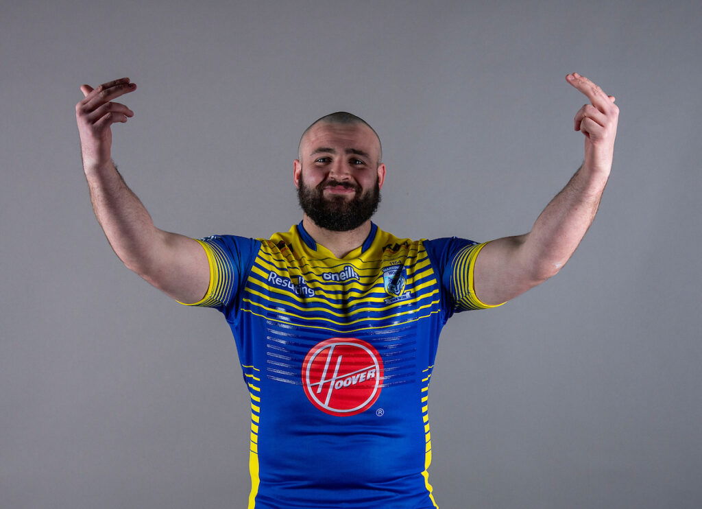 Former Warrington Wolves forward locks in club for 2023 - Serious About ...