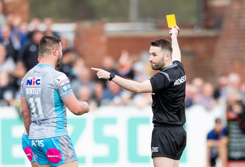 Ex-NRL referee blasts Super League officials and demands ‘ref coaching ...