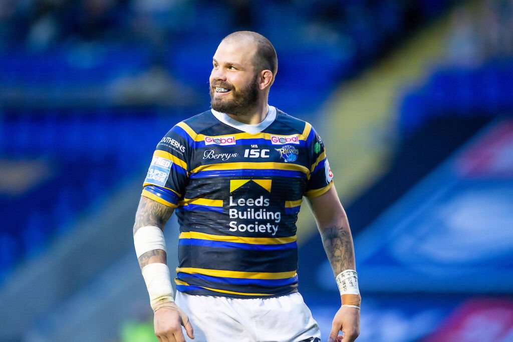 Rohan Smith makes bold claim about Adam Cuthbertson's offload ability ...