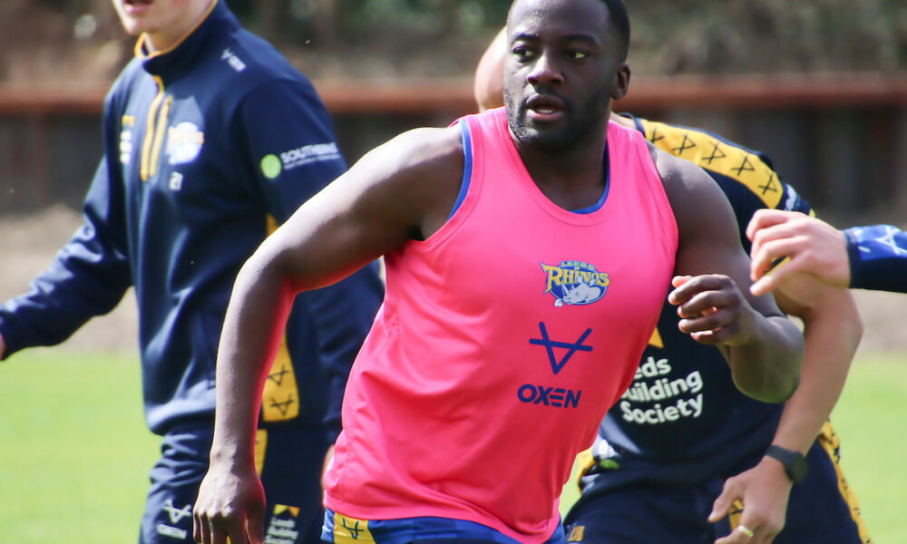 Muizz Mustapha hints at roles Lee Radford and ex-Leeds Rhinos men ...