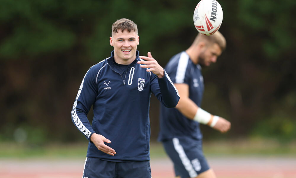 Jack Welsby thinks "backs against the wall" mentality will help England ...