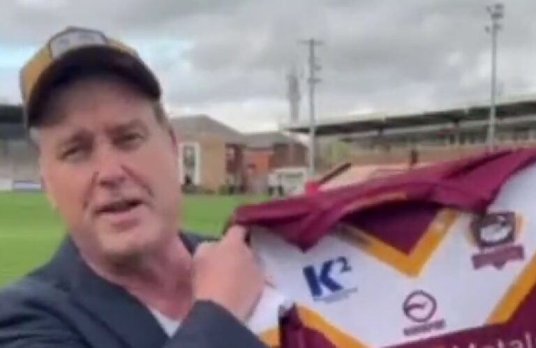 Batley Bulldogs reveal 2023 home shirt, with help of 'new fullback ...