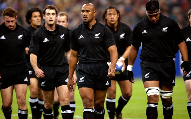 The late, great Jonah Lomu came close to rugby league switch, report ...