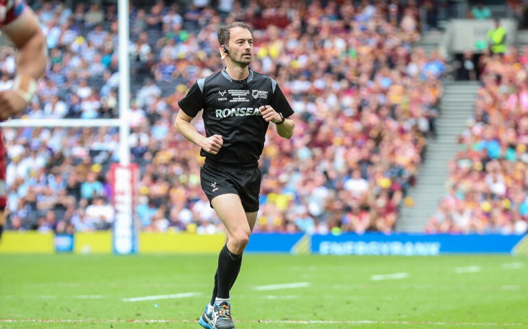 Super League referee blows the fulltime whistle on his full-time career ...