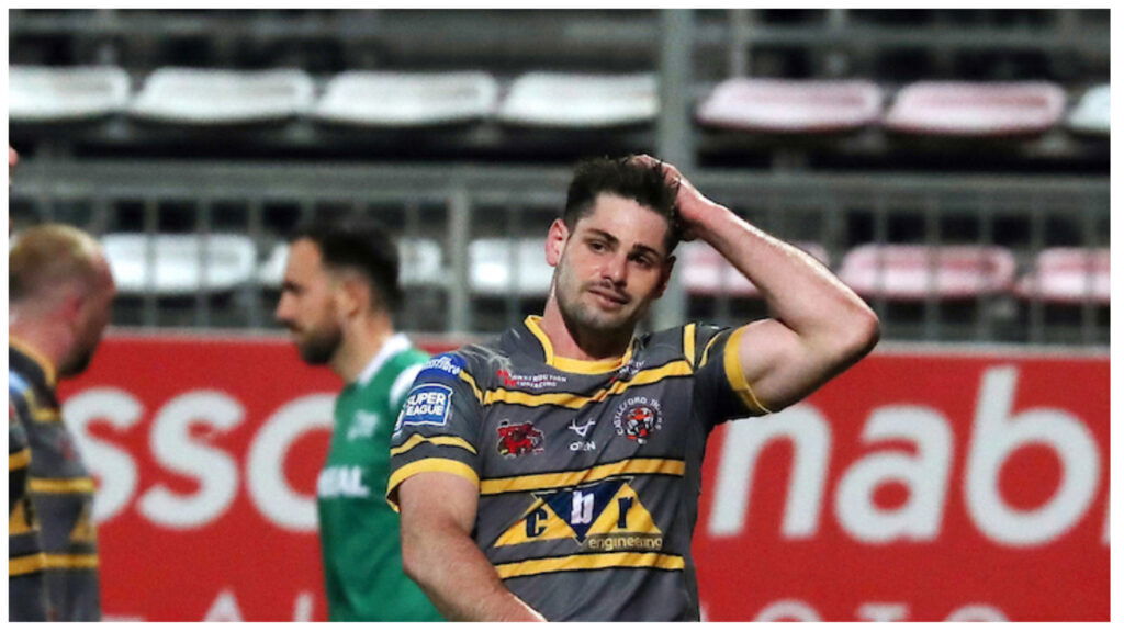 Jake Mamo moves from the number four shirt at Castleford Tigers to ...