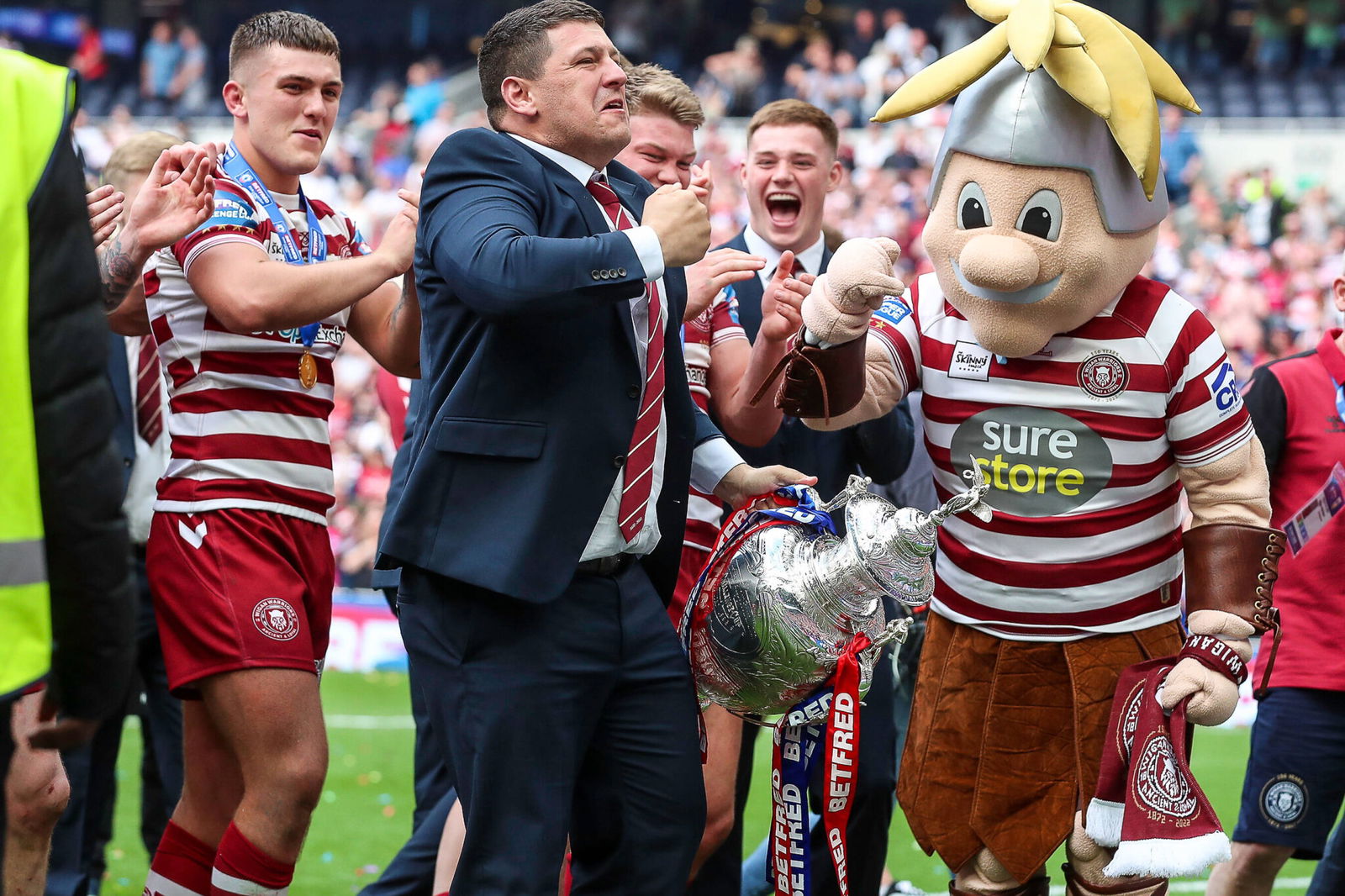 Wigan Warriors boss Matt Peet attracting interest from leading NRL club ...