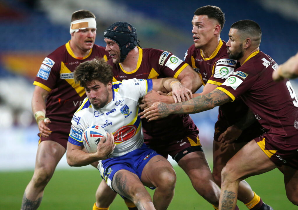 Huddersfield Giants record noteworthy attendance against Warrington ...