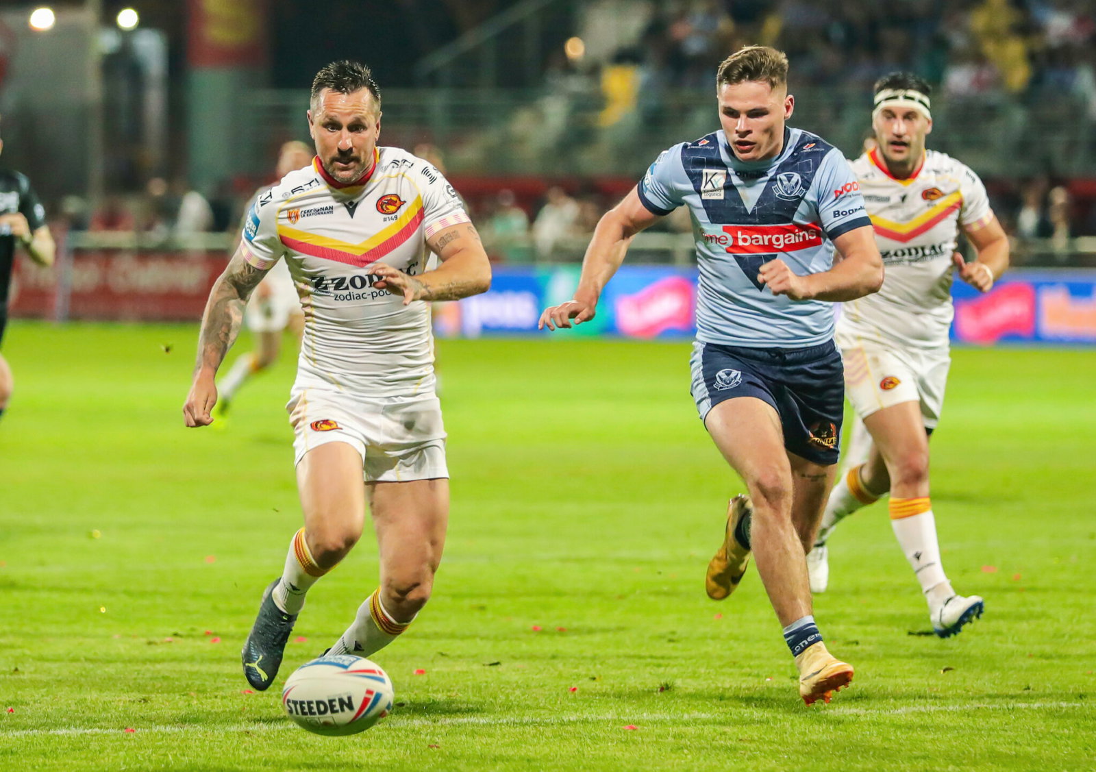 "The refs are borderline cheats" reveals retired Super League star ...