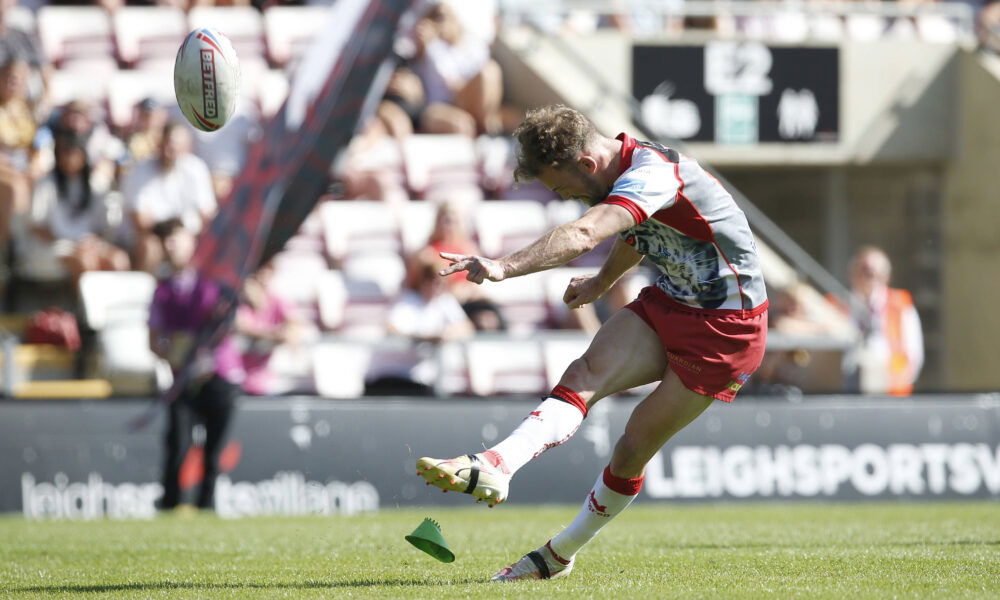 Hull KR complete major halfback transfer effective immediately ...