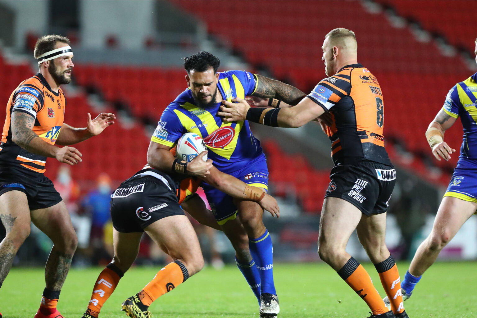 Every NRL player off-contract ahead of 2025 - and available for a Super ...