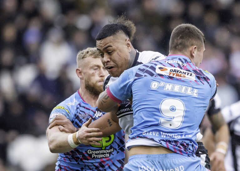Franklin Pele signs for shock new club following Hull FC exit - Serious ...