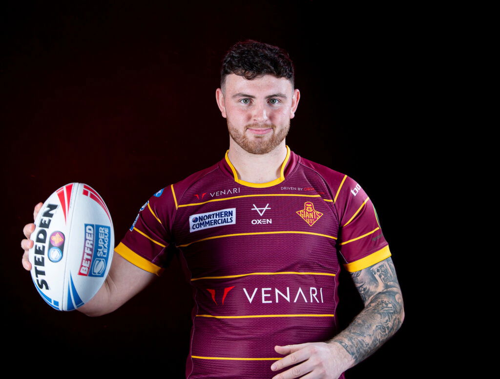 "It's very raw" - Huddersfield Giants' boss reveals talks with Fenton ...