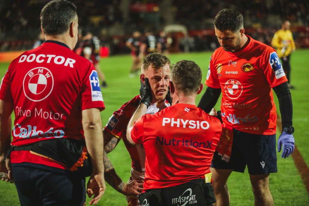 Super League star updates fans after scary injury - Serious About Rugby ...