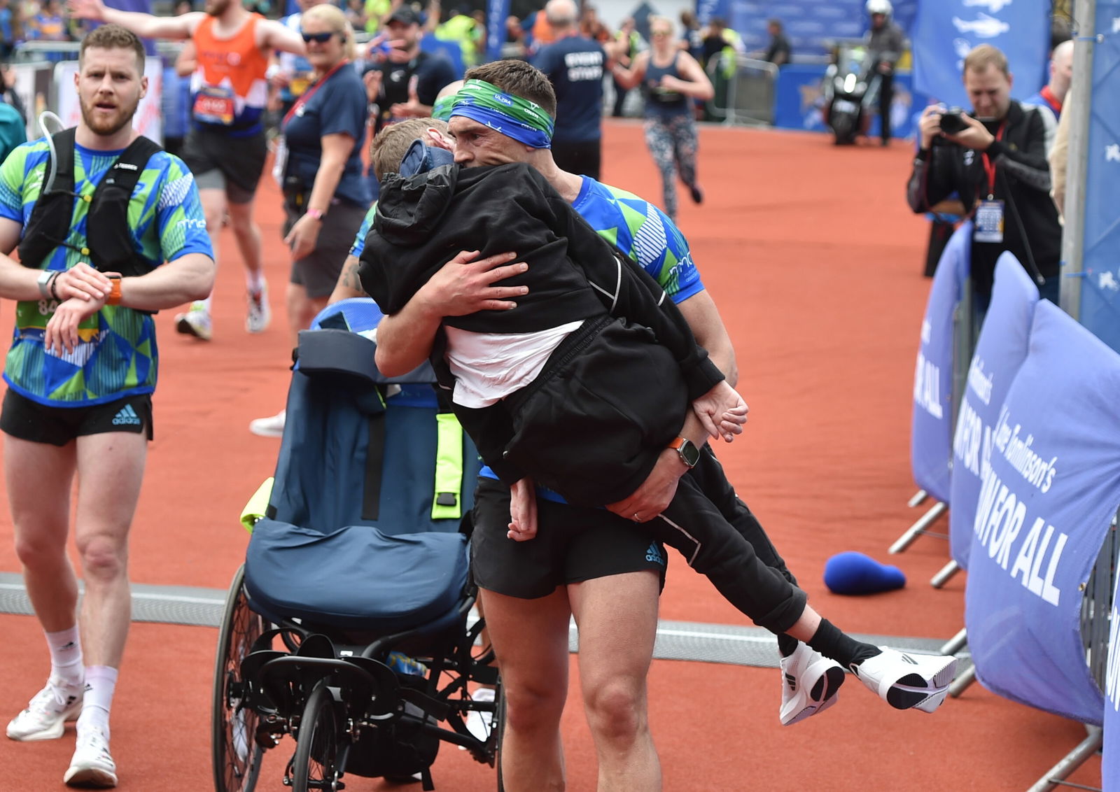 Remembering Rob Burrow: Seven images that define his legacy - Serious About Rugby League