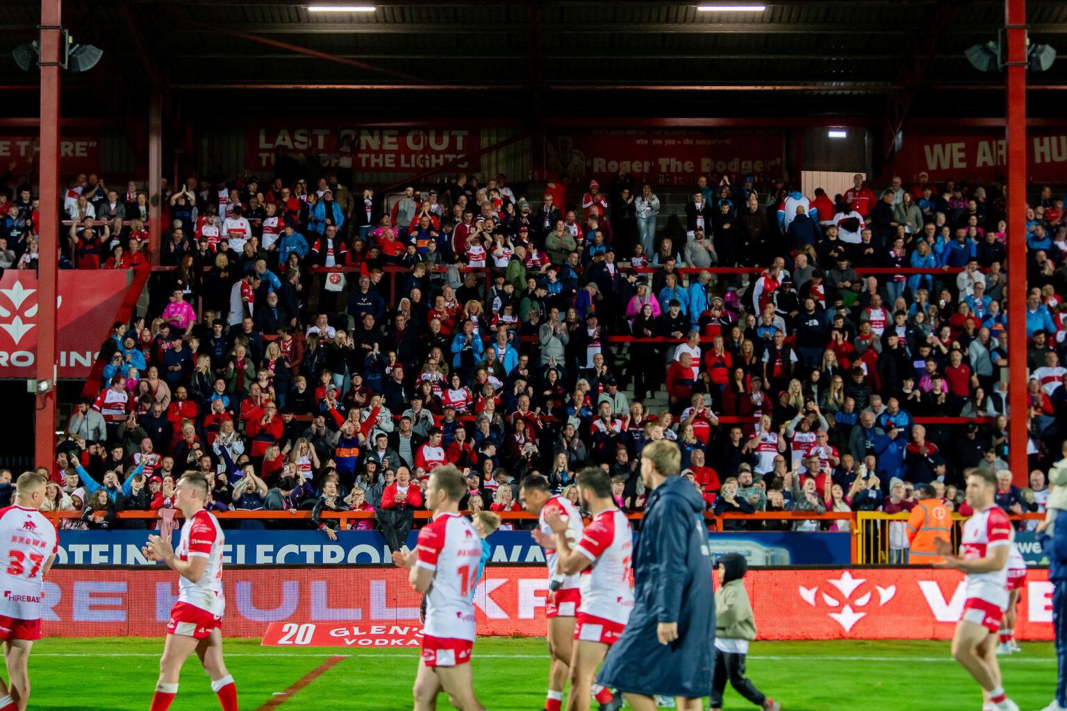 Super League attendance as Hull KR announce incredible record - Serious ...