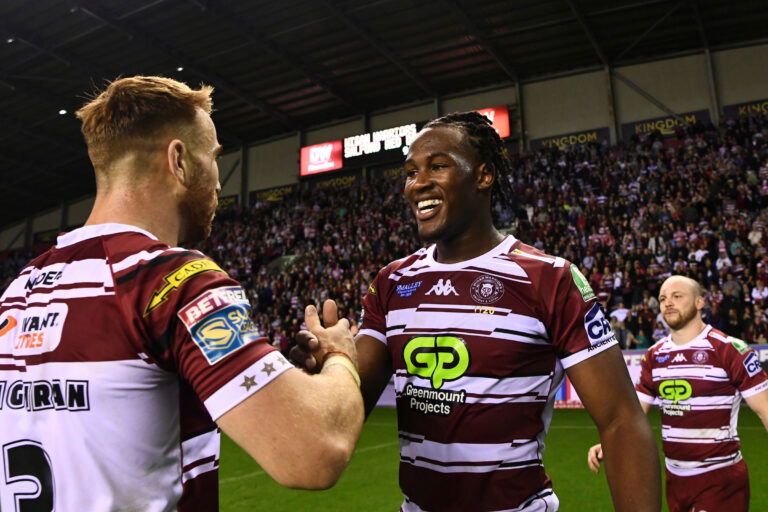 Watch as Wigan Warriors star in scary clash ten minutes into Super ...