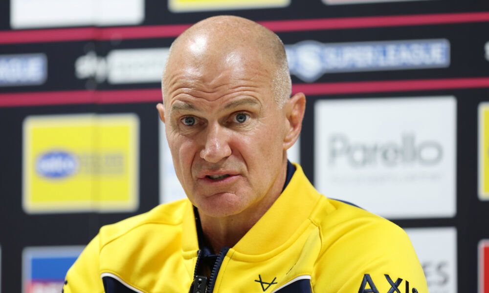 Huddersfield Giants v Leeds Rhinos lineups confirmed as youngster set ...