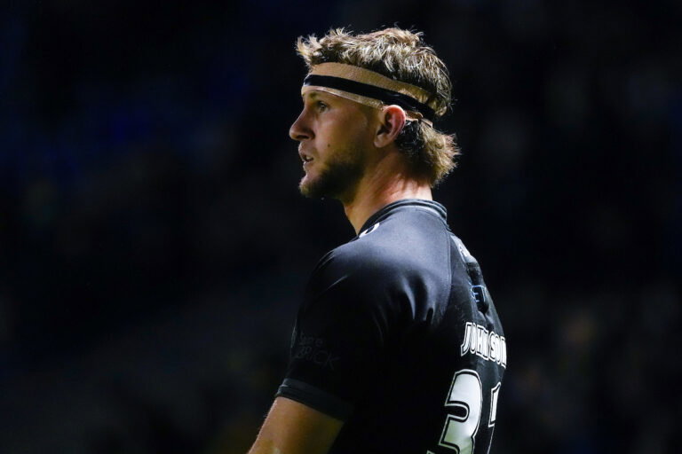 Warrington Wolves signing makes loan switch on eve of season - Serious ...