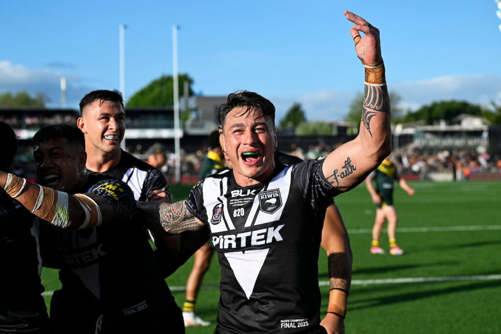 NRL fullback offered improved 2-year deal amid Super League interest ...