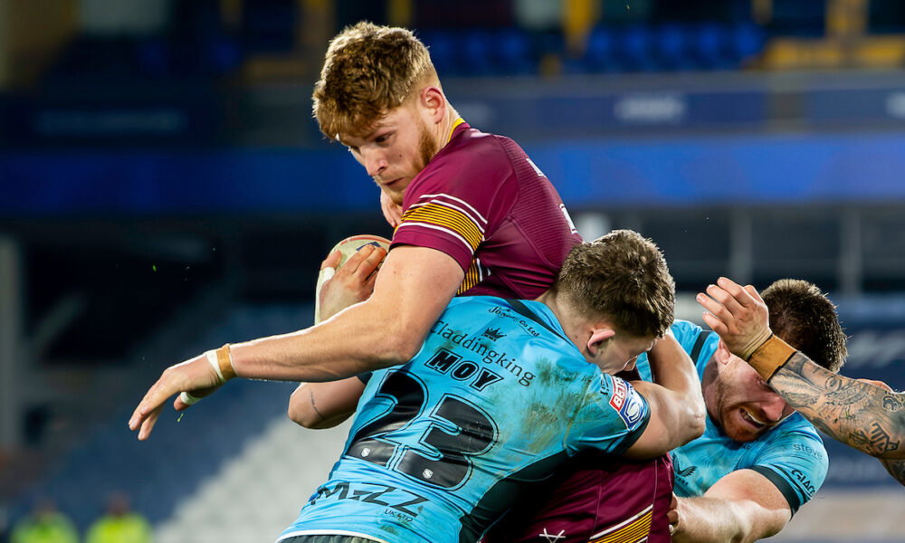 Huddersfield Giants pair make switch to Championship club - Serious ...