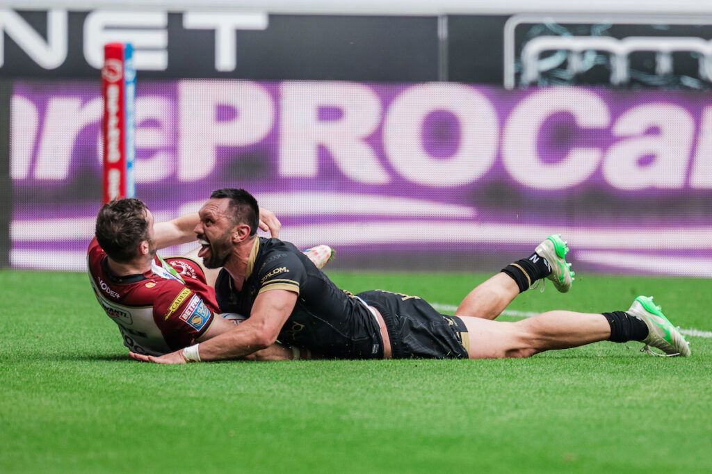 Aidan Sezer magic, early referee controversy, Christian Wade and Wigan ...