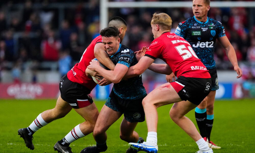 Leigh Leopards lock in team for Salford with Red Devils still facing ...