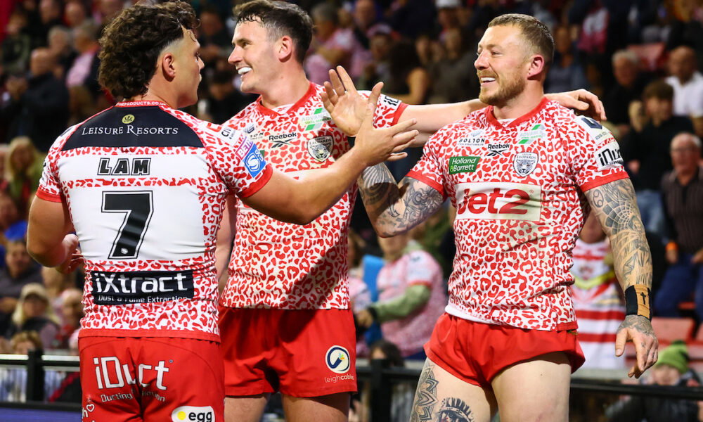 Game of two halves, spirited Salford and Red Devils fans vocal - Leigh ...