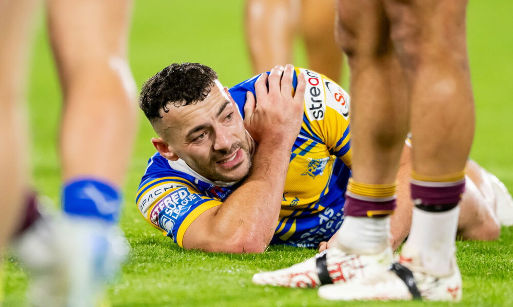 Leeds Rhinos star Jake Connor crowned as 2025 Super League Man of Steel ...