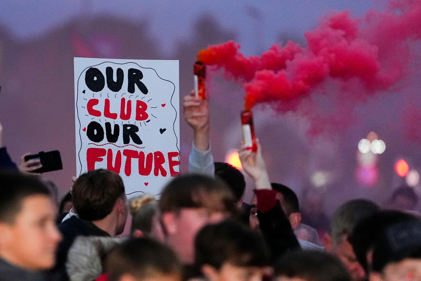 Salford Red Devils fan group sends out defiant message with phoenix ...