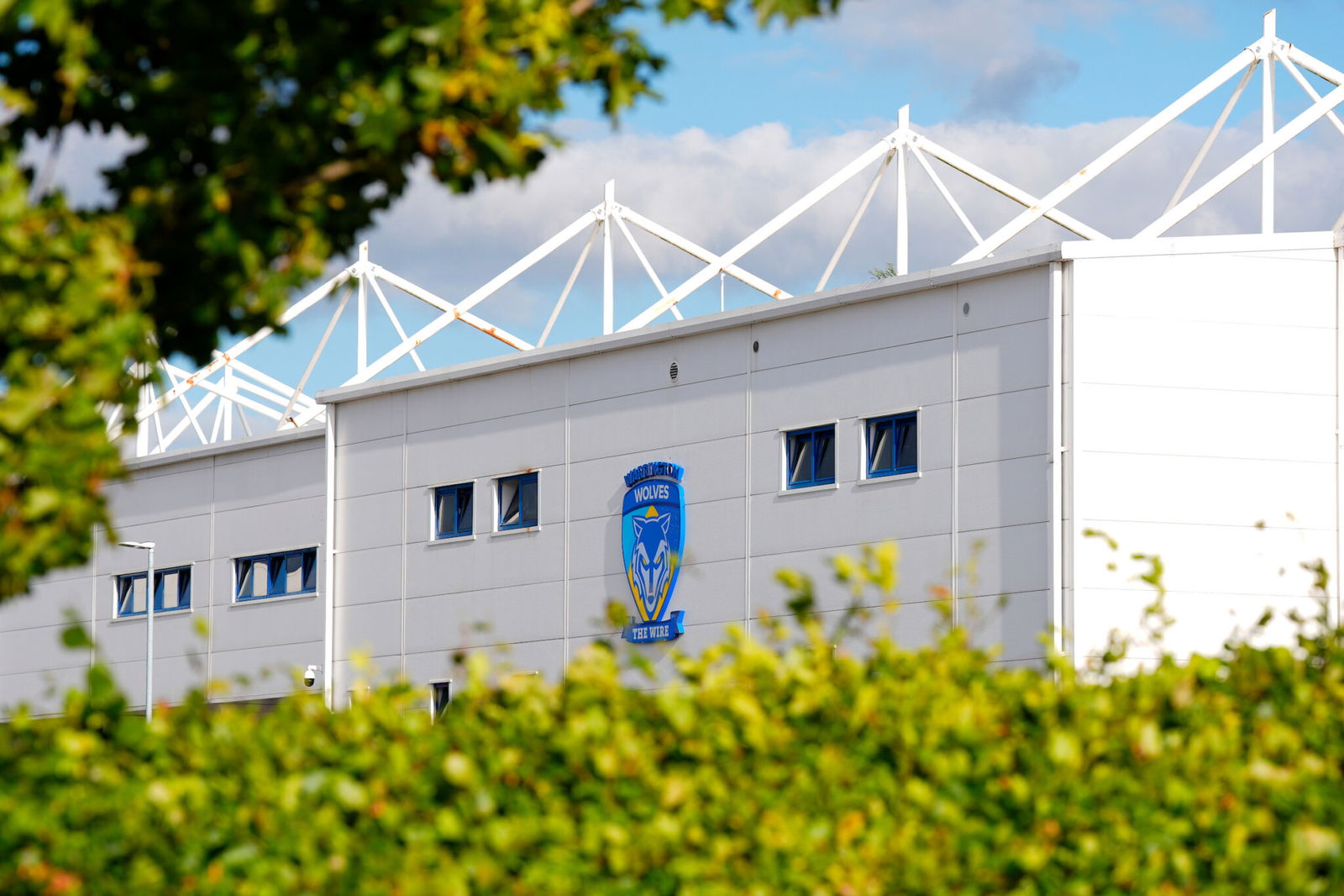 Three teens arrested after fan violence at Warrington Wolves v Widnes ...