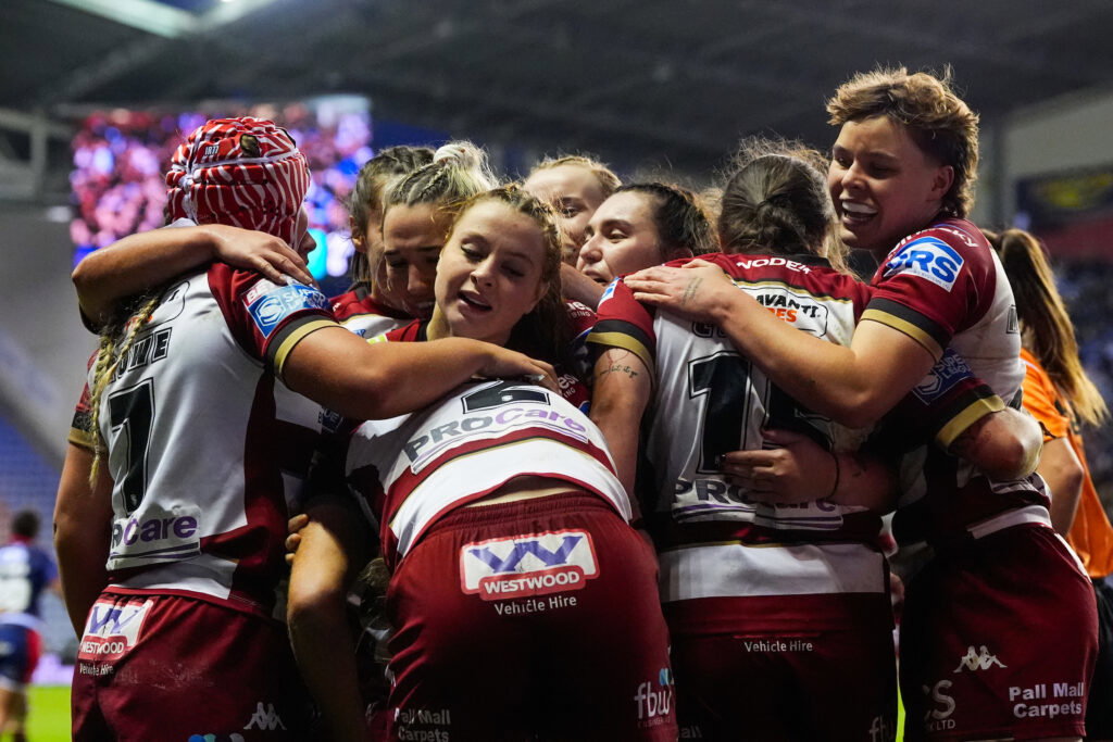 Wigan Warriors round off incredible season with Grand Final win over St ...