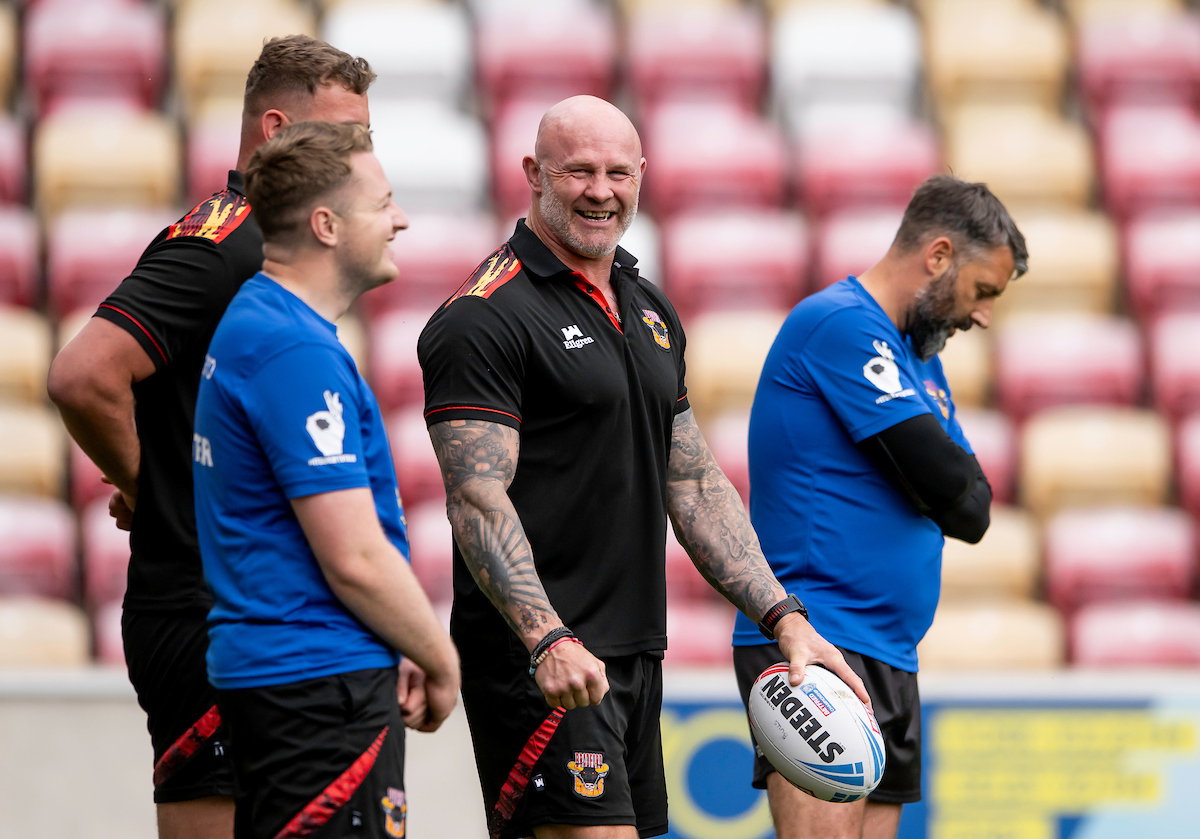 Leeds Rhinos legend takes up senior role with Championship club ...