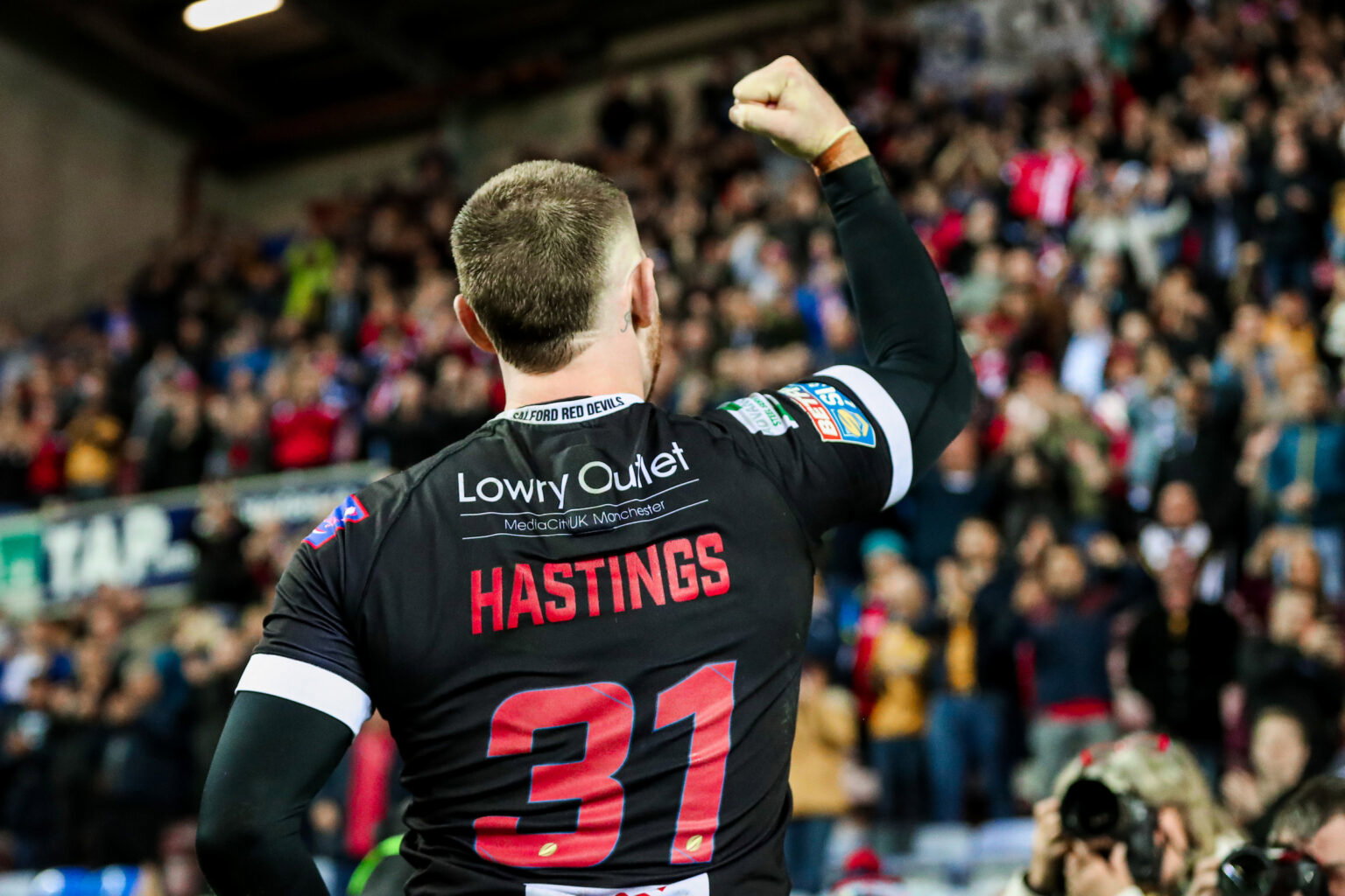 St Helens signing Jackson Hastings makes offer of support to fans after ...