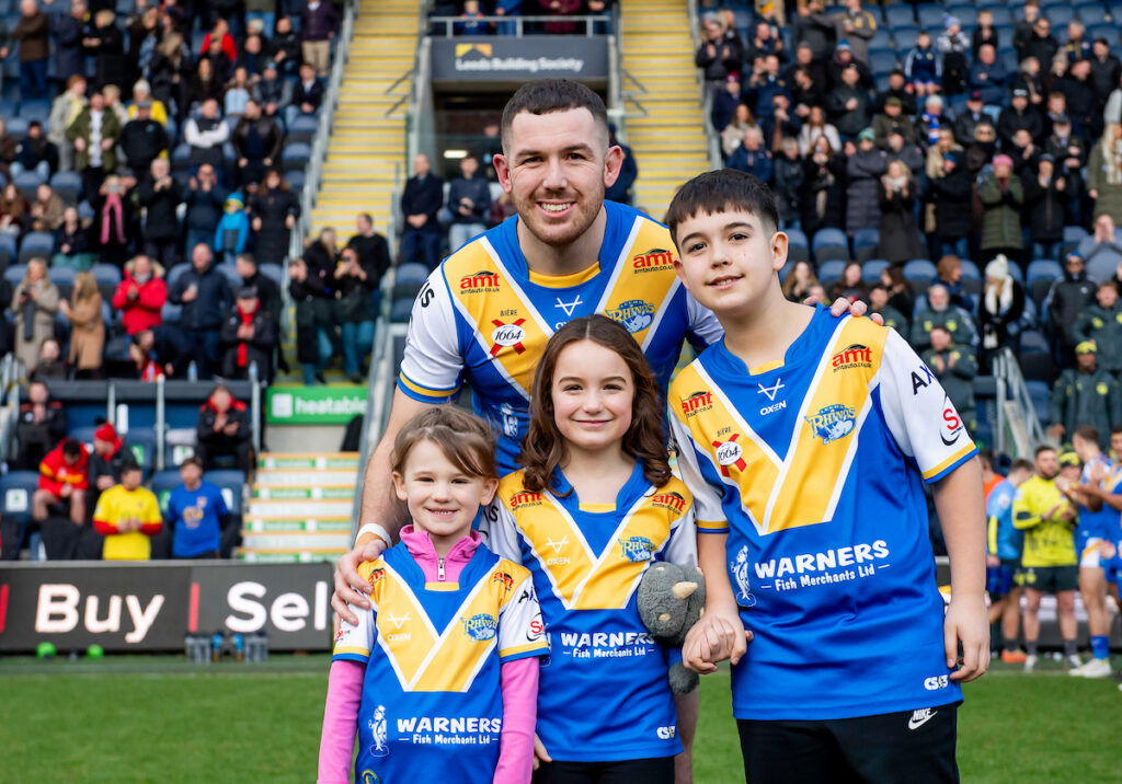 Injured quartet, Cameron Smith celebrated and more Leeds Rhinos vs ...