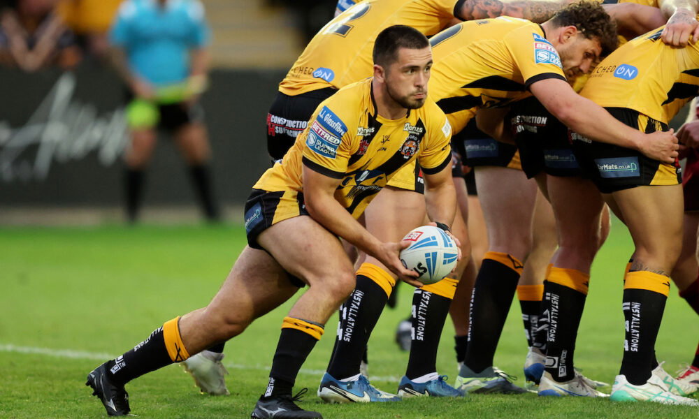 Castleford Tigers forward makes season-long loan switch - Serious About ...