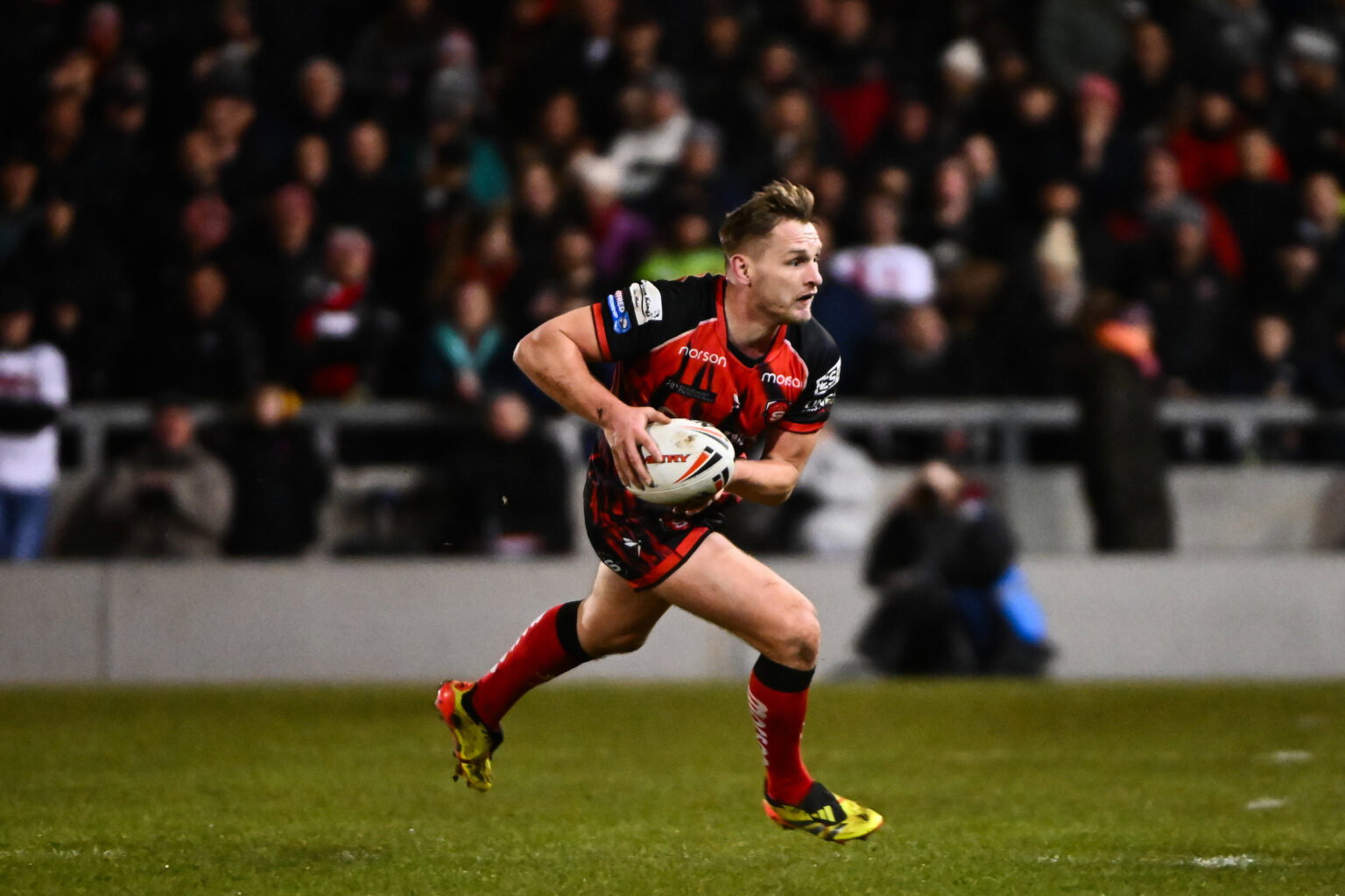 Former Super League hooker Brad Dwyer confirms 2026 future after ...