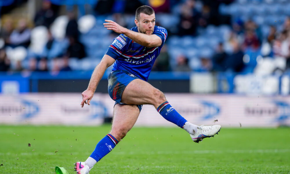 Wakefield Trinity boss explains Max Jowitt absence as Daryl Powell left ...
