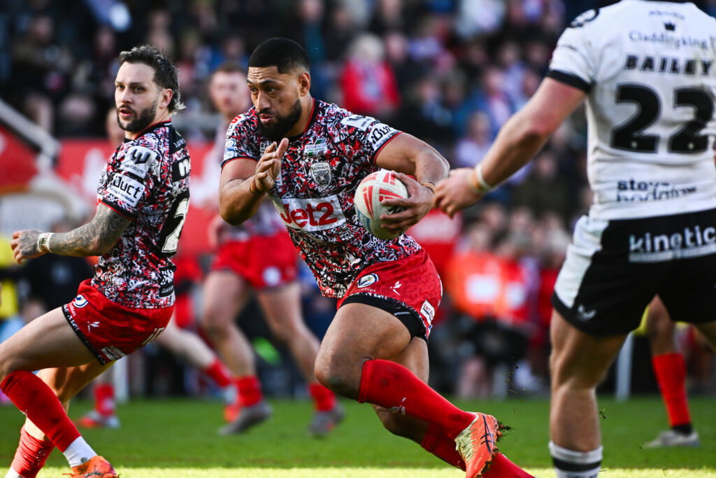 Leigh Leopards' boss pays touching tribute to ‘champion’ leader for ...